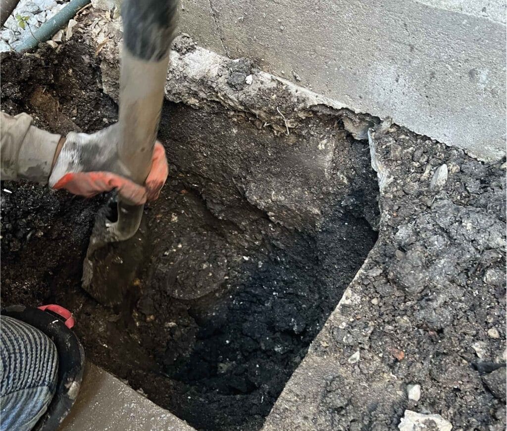 Underground gutter Drain Clogged Cleaning - Clay pipe repair
